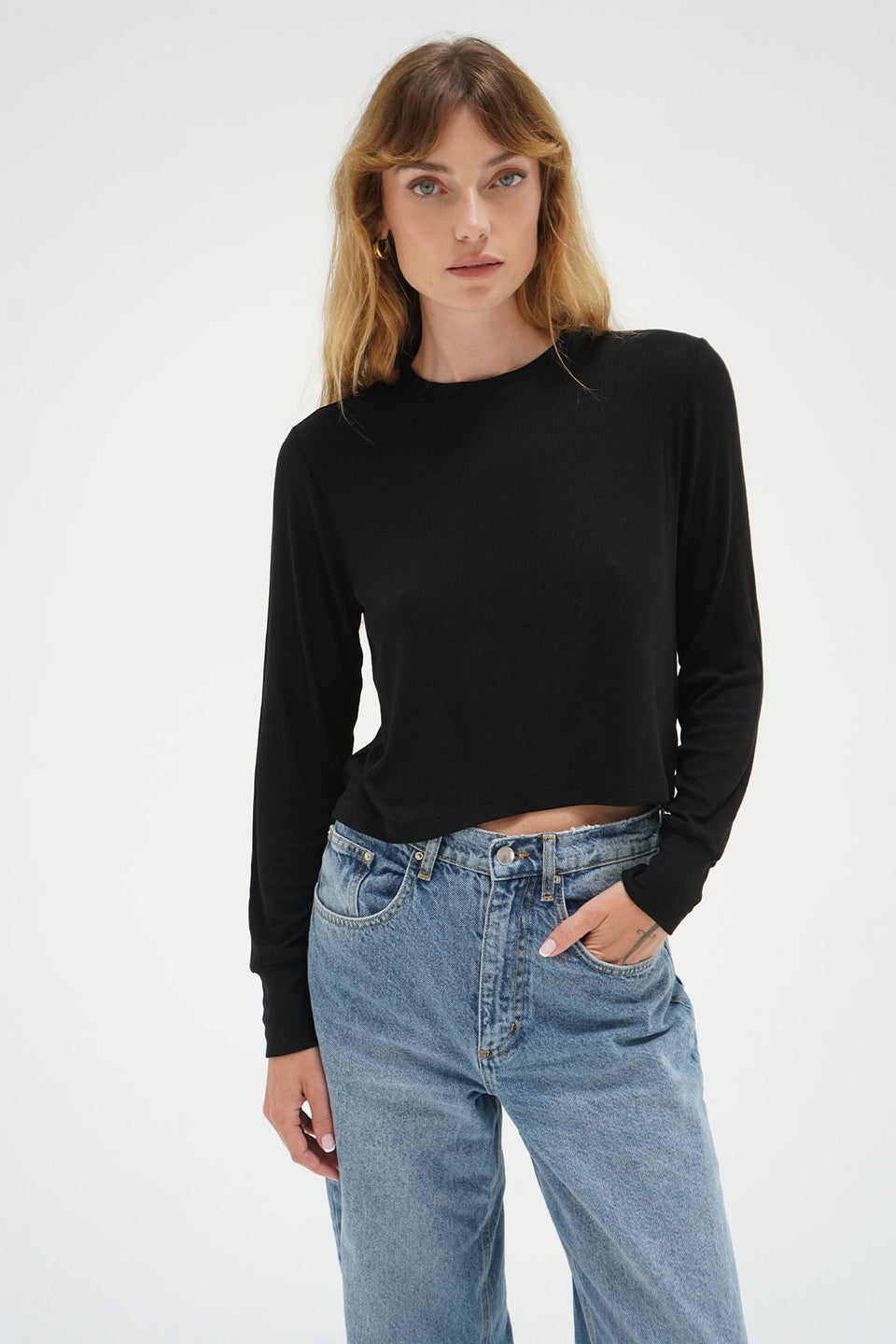 LNA Long Sleeve Ribbed Crew in Black – LNA Clothing