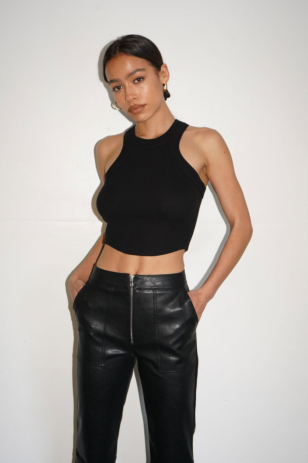 LNA Detra Cropped Tank in Black – LNA Clothing